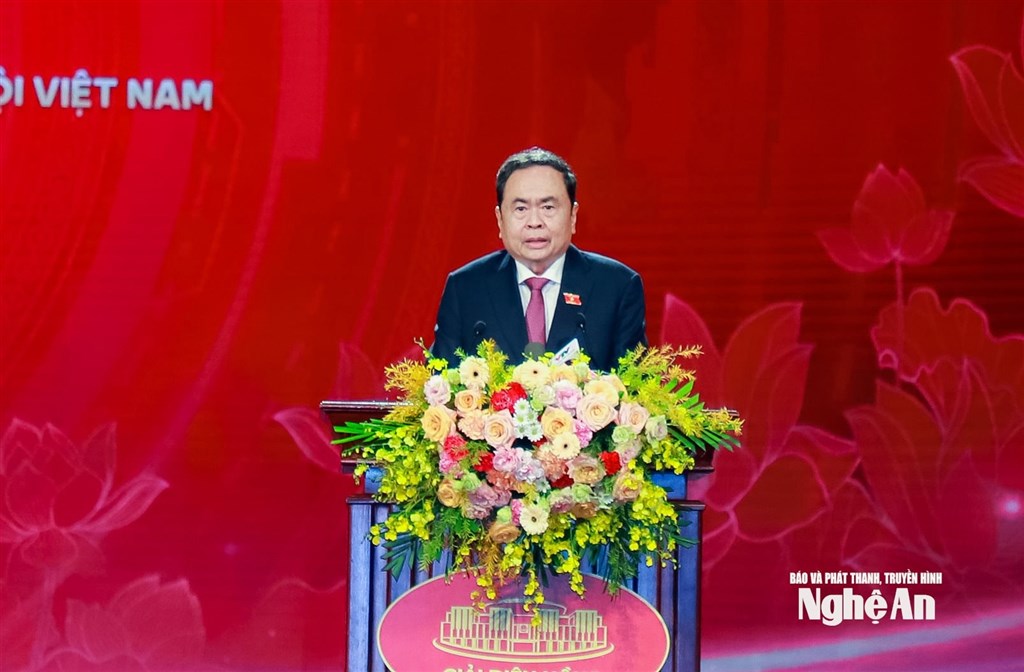 Báo và phát thanh, truyền hình Nghệ An đoạt Giải Báo chí Diên Hồng lần ...