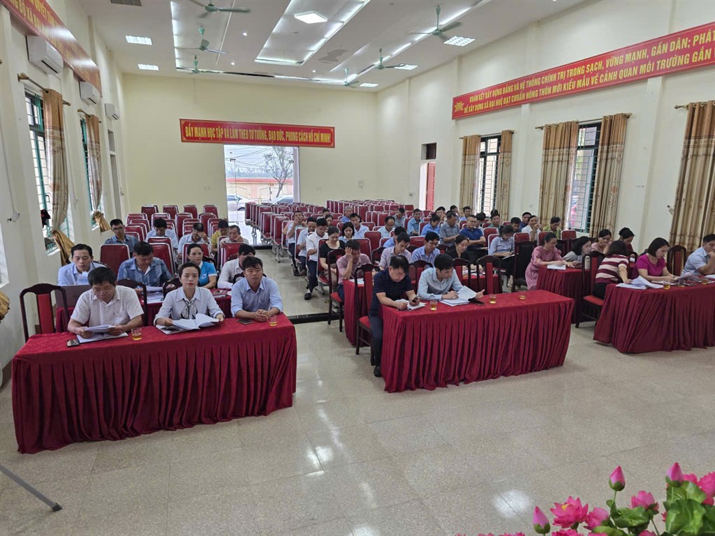 UBND XÃ ĐẠI HUỆ TRIỂN KHAI CHIẾN DỊCH “LÀM GIÀU, LÀM SẠCH” CƠ SỞ DỮ ...